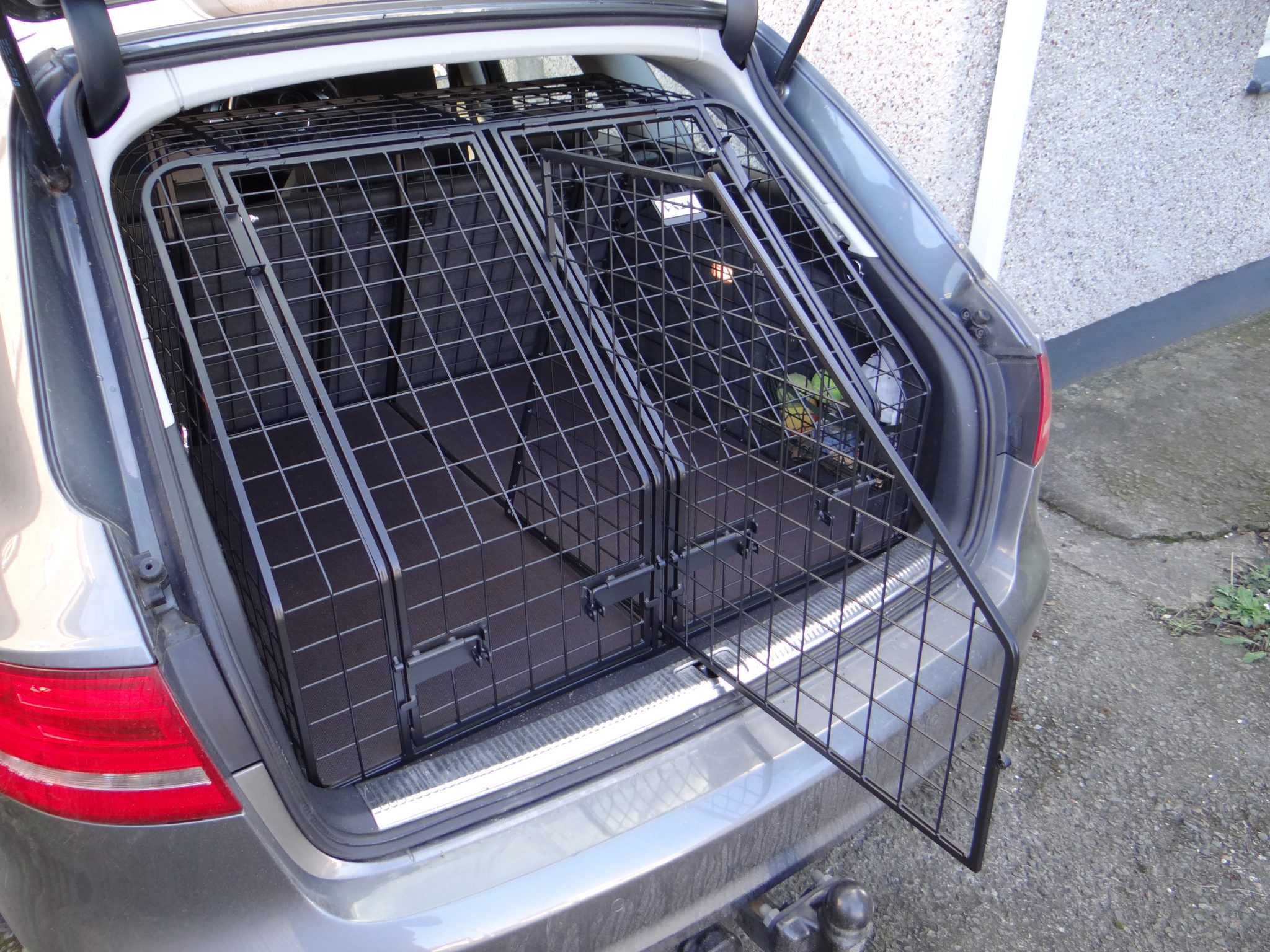 Bespoke British-Crafted Pet Cages | Scott K9 Cages Cornwall